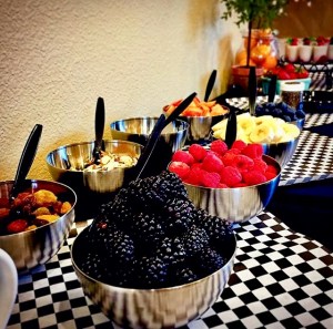 Steel-Cut Oatmeal Breakfast Buffet (INSTANT POT) – Little Blue Plates